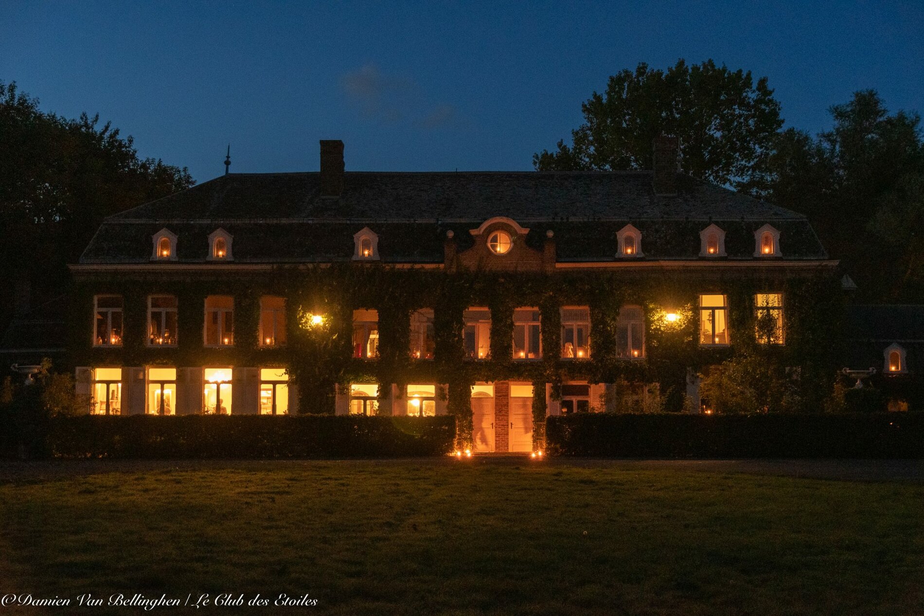 In the Moeren, Un Dîner au Château, in the footsteps of Albert and ...